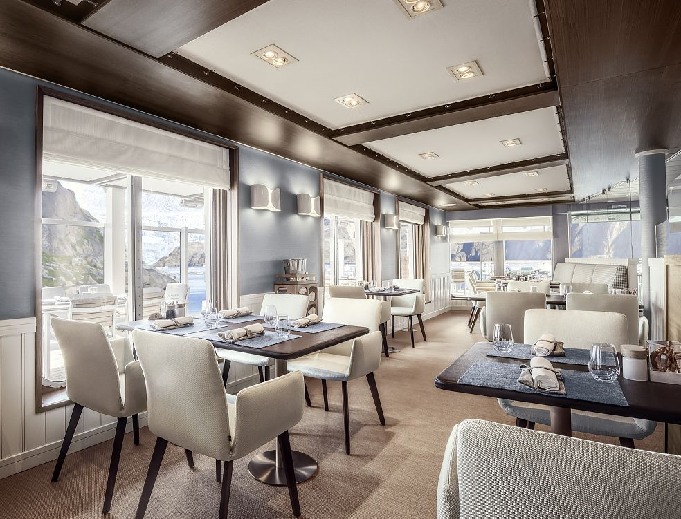 Lido Restaurant - HANSEATIC inspiration