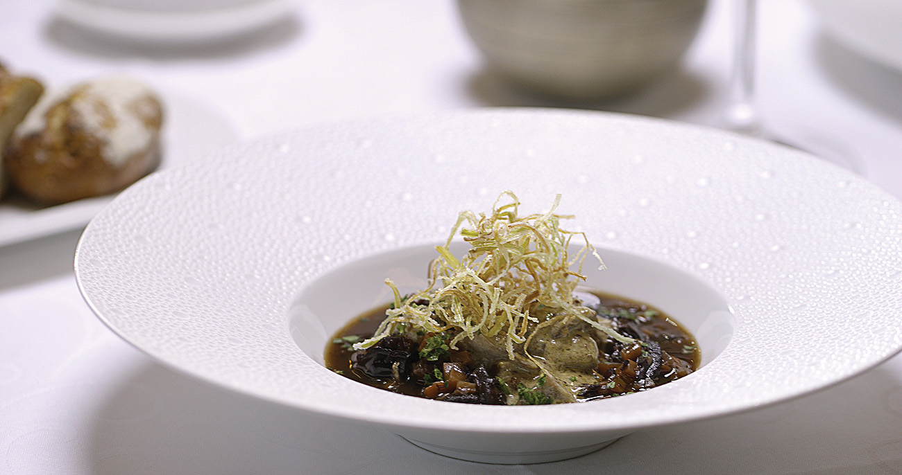 Chartreuse - Seven Seas Explorer - Luxusschiffe.de